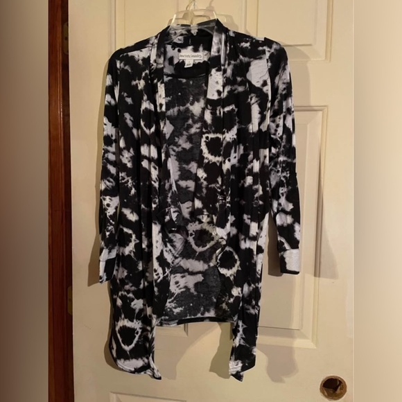 New York Laundry | Sweaters | New York Laundry Black And White Open ...